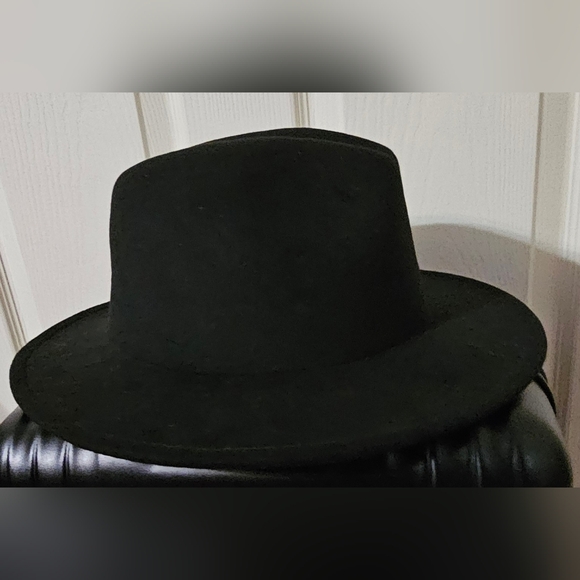 Sassy Jones | Accessories | Sassy Jones Avanti Fedora Black New | Poshmark